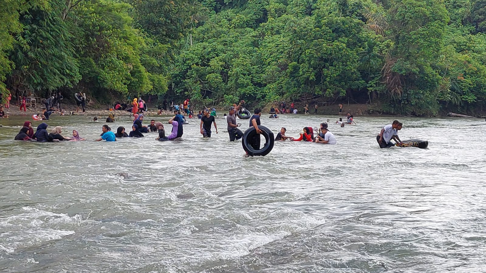 Wisata Pemandian Bukit Mancang Bunin dan Kala Panguh