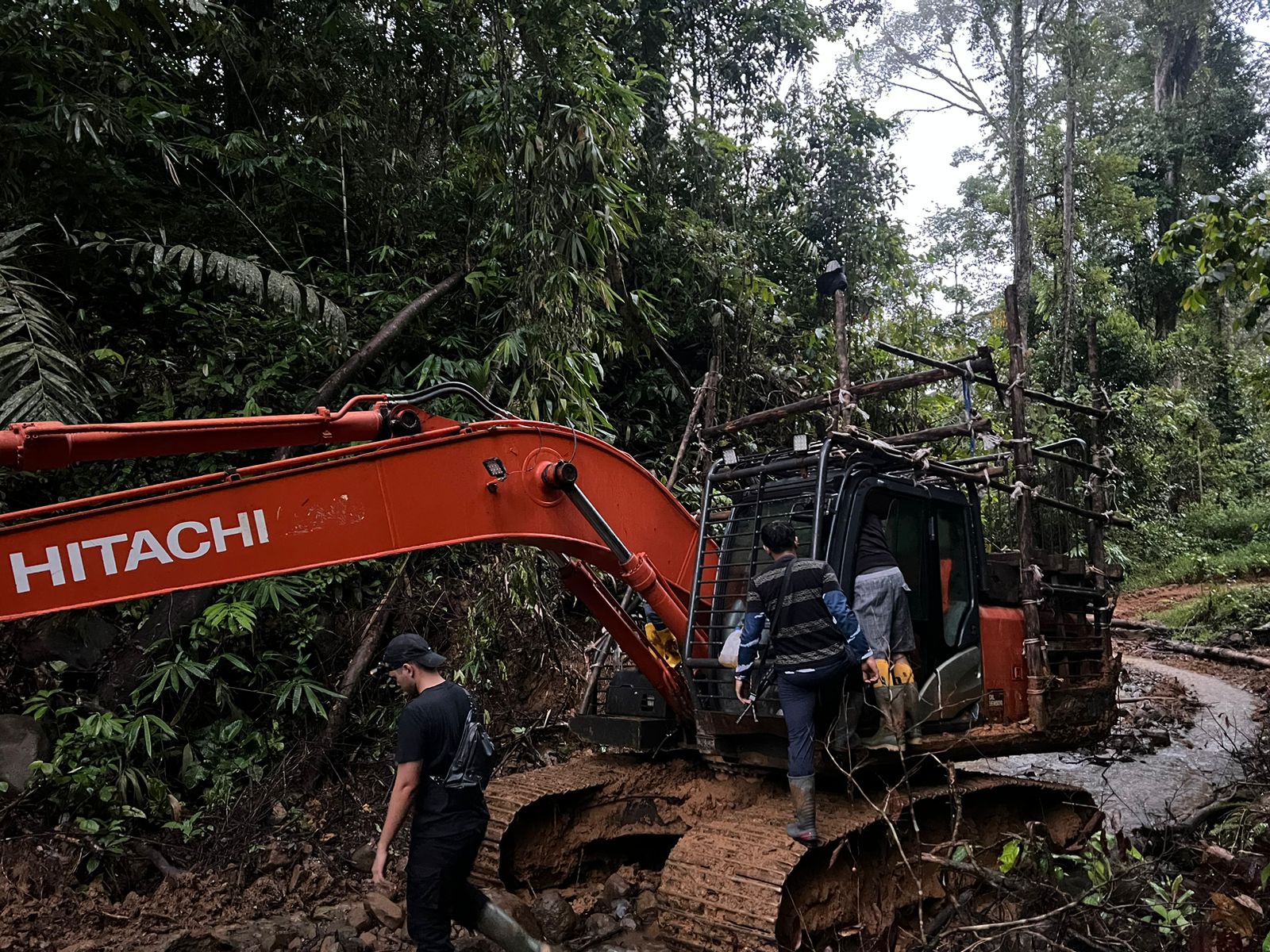 Polisi Amankan Alat Barat di Lokasi Tambang Emas Geumpang