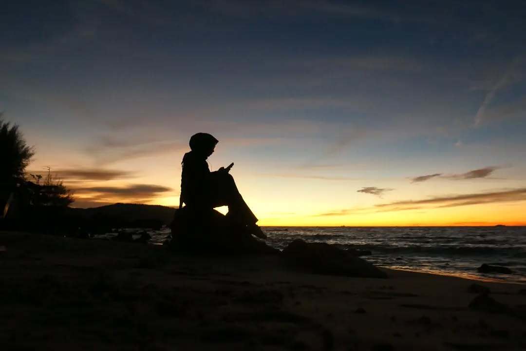 Temaram Senja di Pantai Kasih Sabang