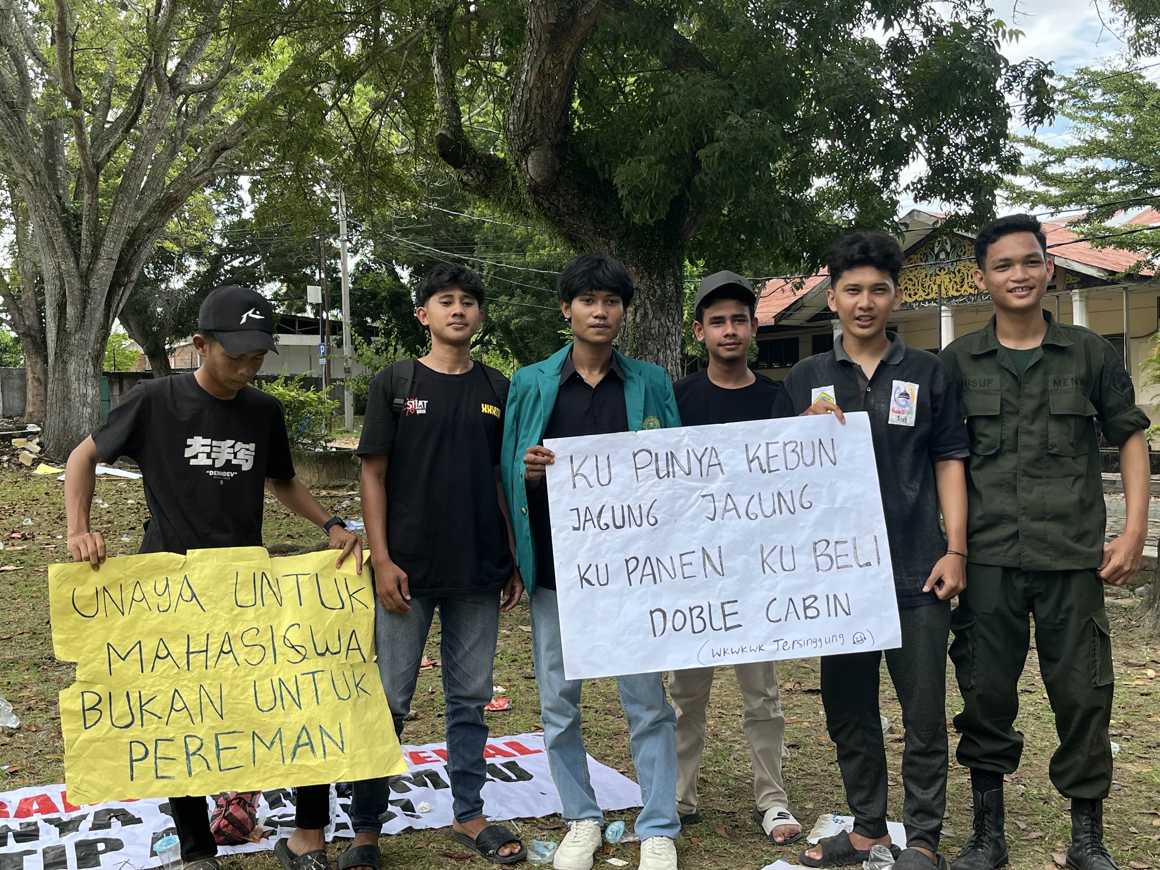 Di Balik Aksi Demo Mahasiswa Unaya
